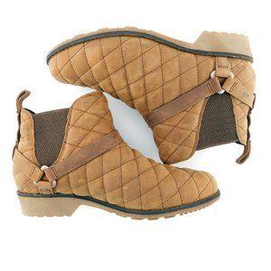 Teva | Shoes | Unworn Teva Tan Quilt Leather Waterproof Booties 8 ...